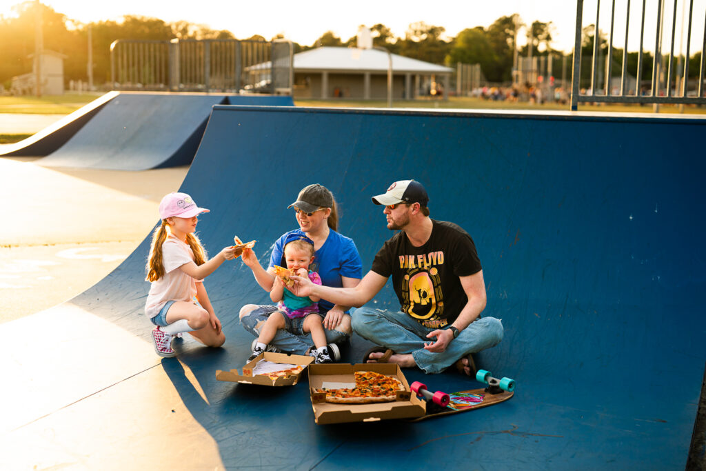 Skate Park Family Pictures - The Living Lenz